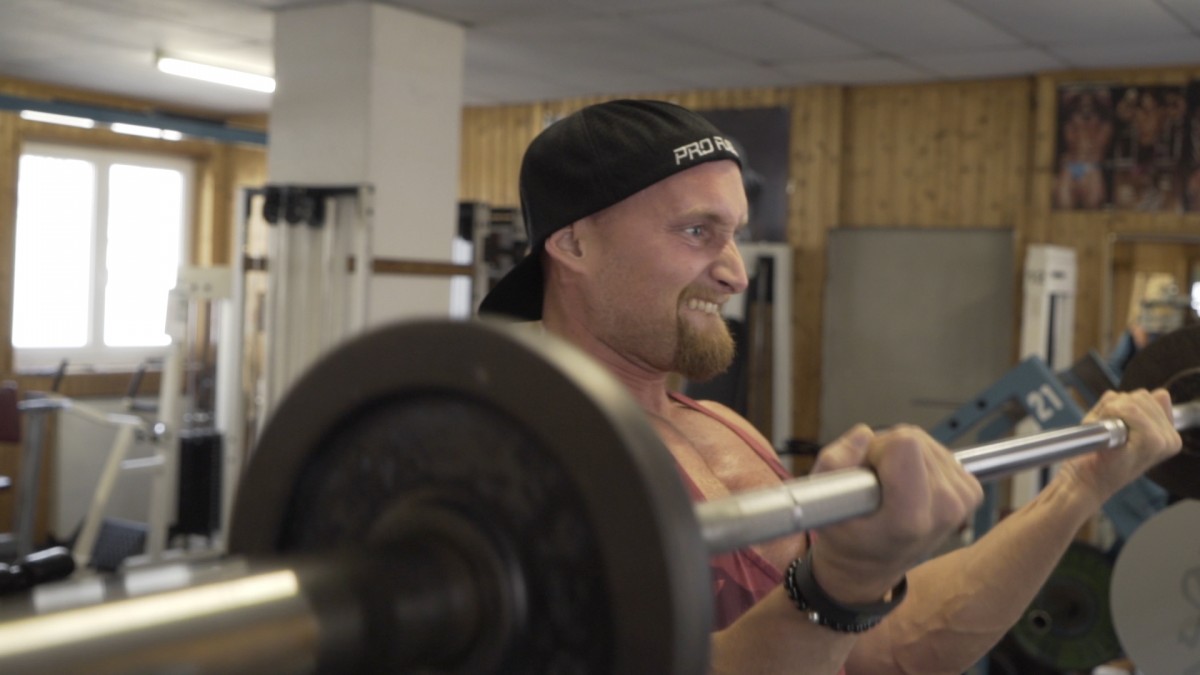 TV-Portrait von Karl Ess - Fitness-Youtuber und Veganer